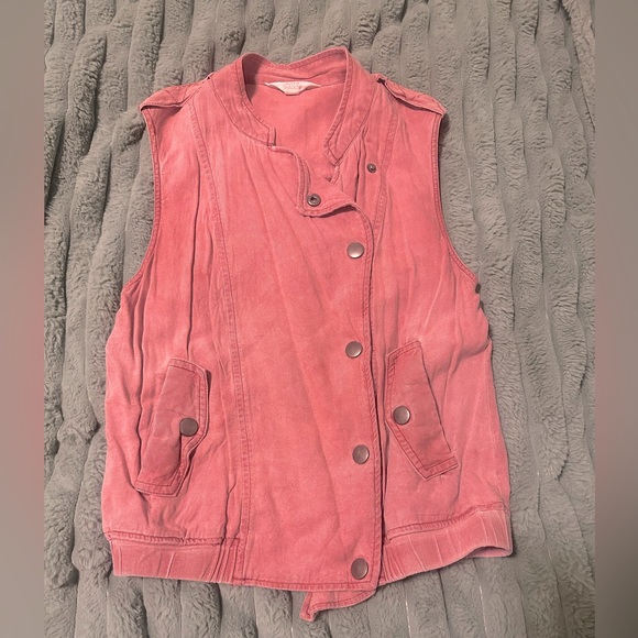 Sun & Shadow | Jackets & Coats | Sun Shadow Pink Womens Vest | Poshmark